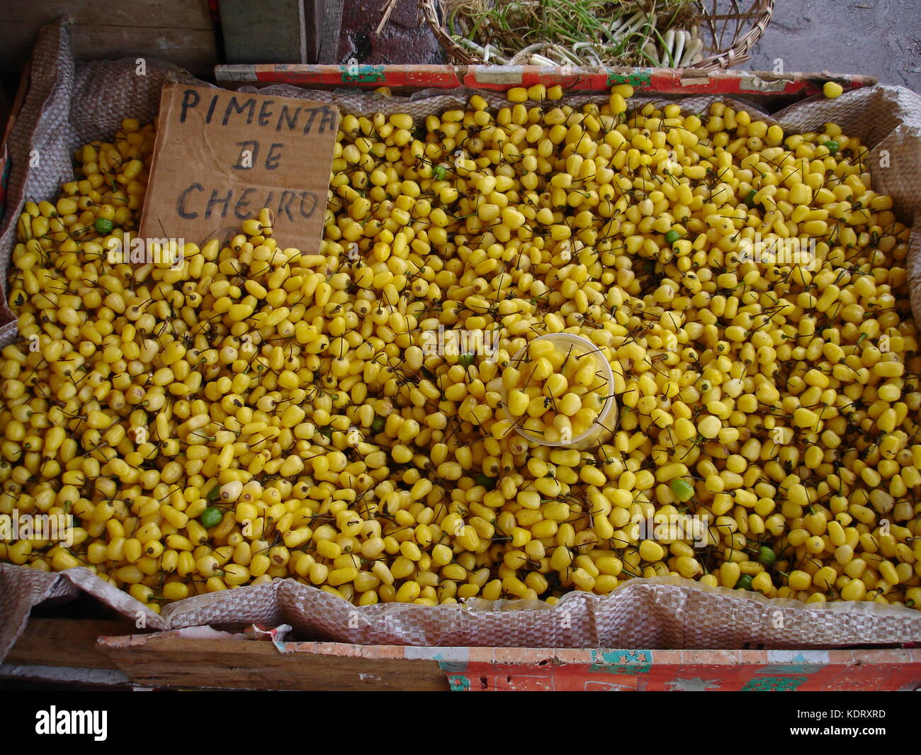 Box full of chili pepper hi-res stock photography and images - Alamy