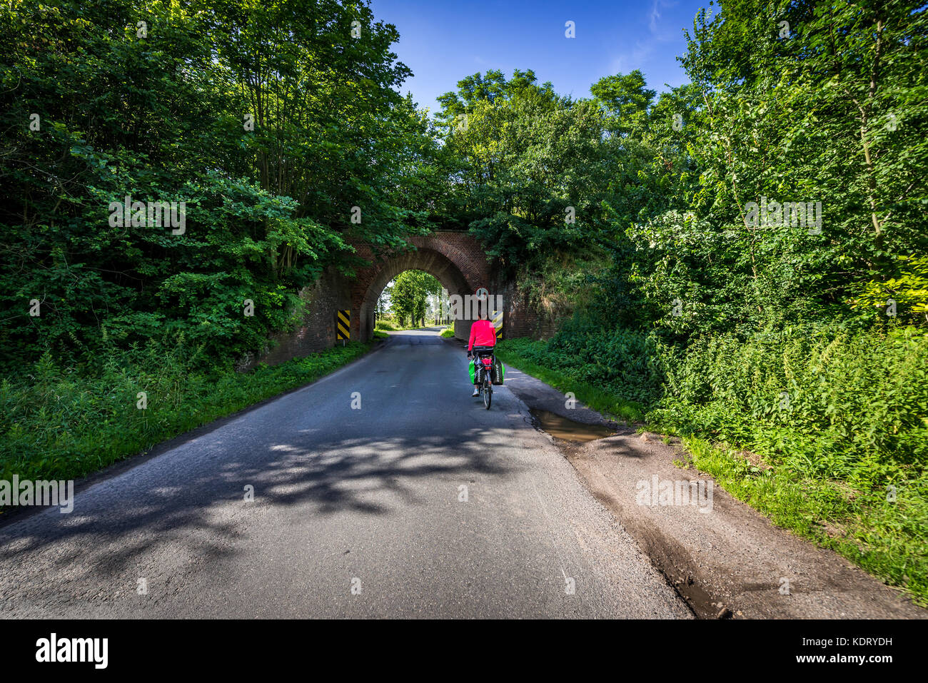 Bridge railway bridge country side hi-res stock photography and images ...