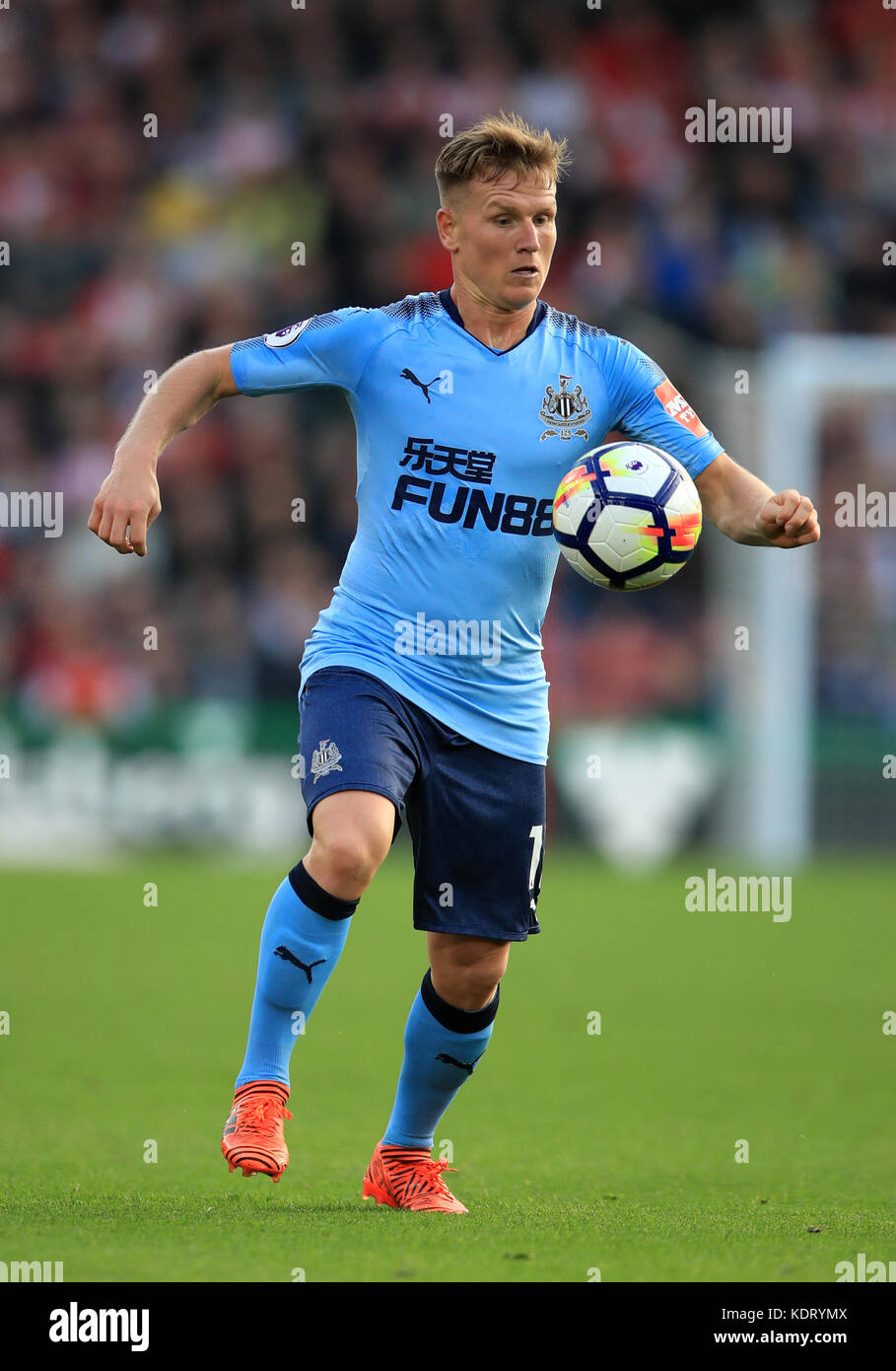 Newcastle United's Matt Ritchie Stock Photo - Alamy