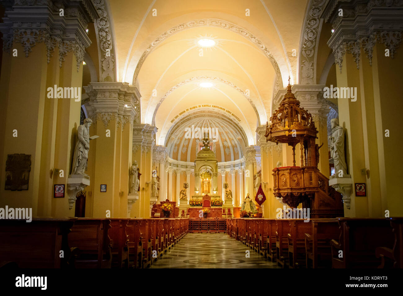Buildings of Peru Stock Photo - Alamy