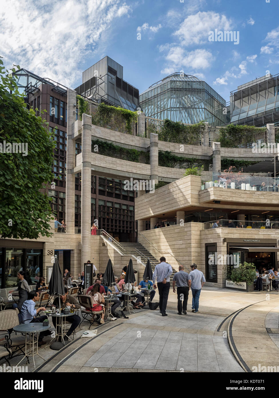 Broadgate Circle High Resolution Stock Photography and Images - Alamy