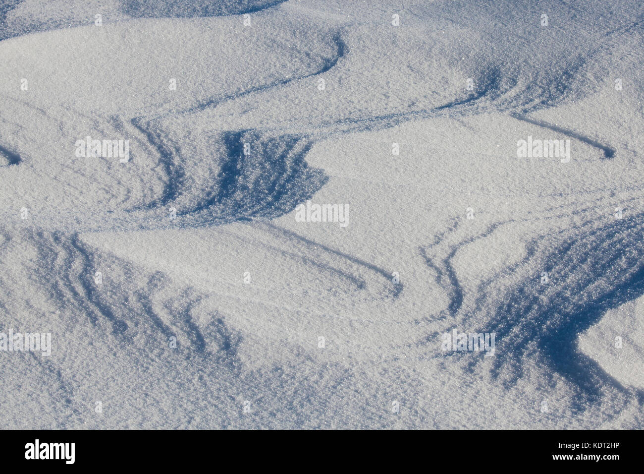 Snowdrift patterns hi-res stock photography and images - Alamy