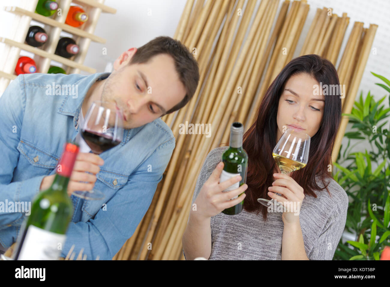 couple drinking wine Stock Photo - Alamy