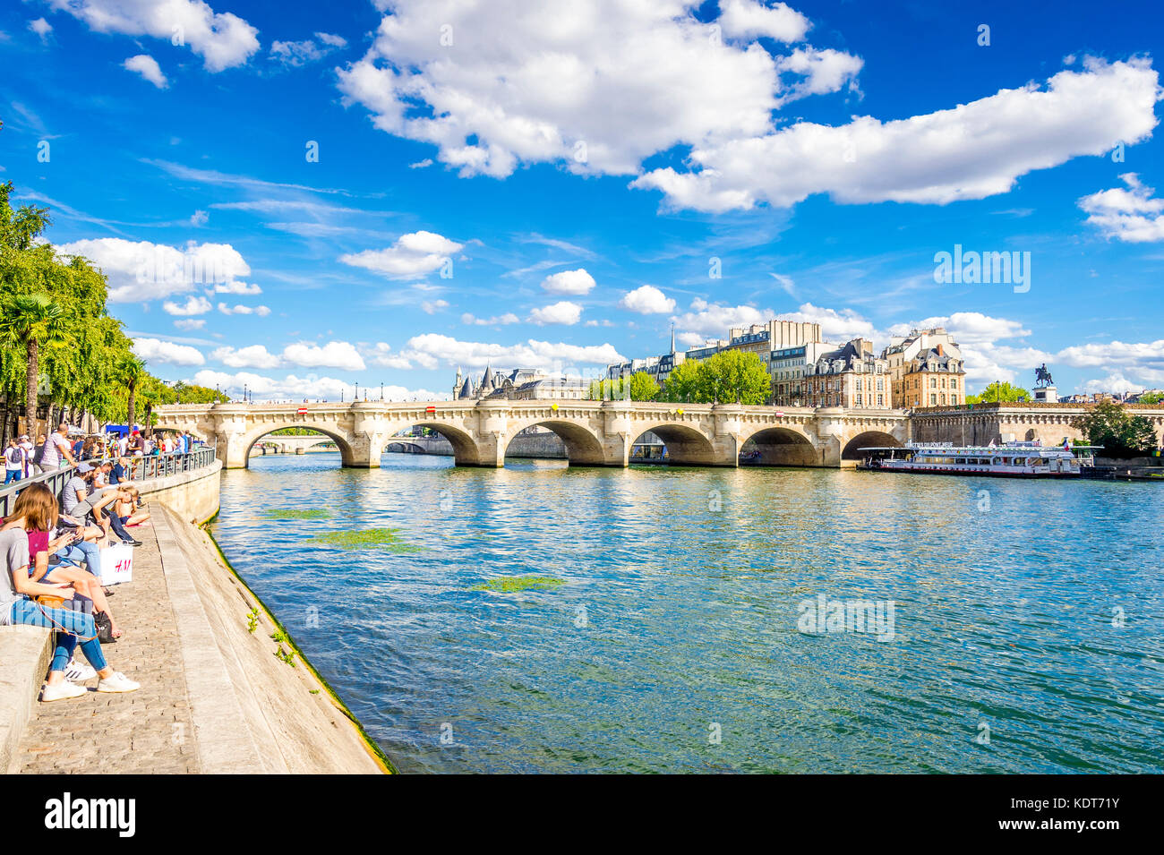 Seine River on a beautiful summer's day Stock Photo - Alamy