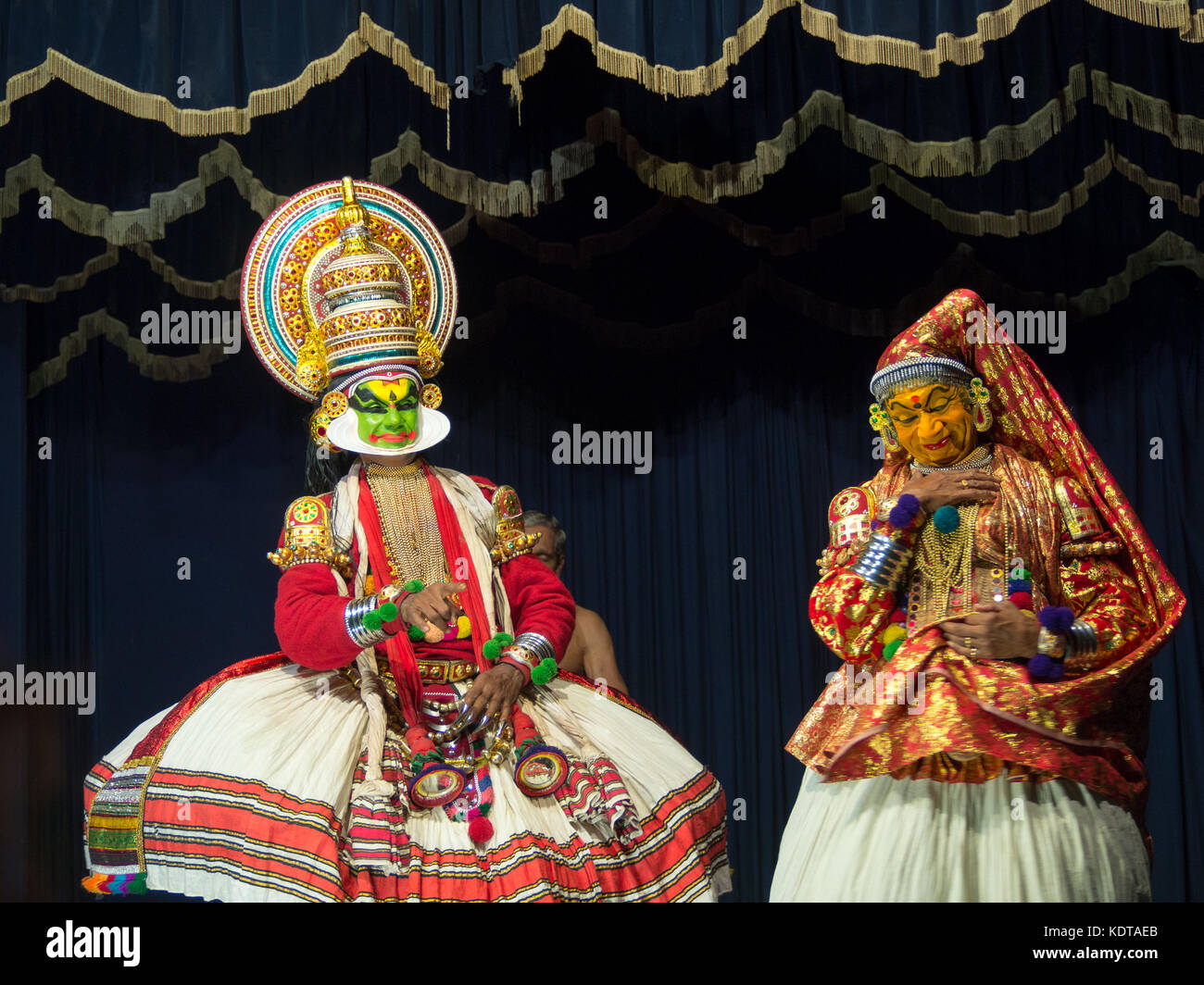 Kathakali actor hi-res stock photography and images - Alamy