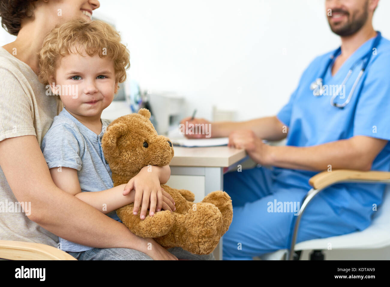 Cute Little Kid Visiting Doctor Stock Photo - Alamy