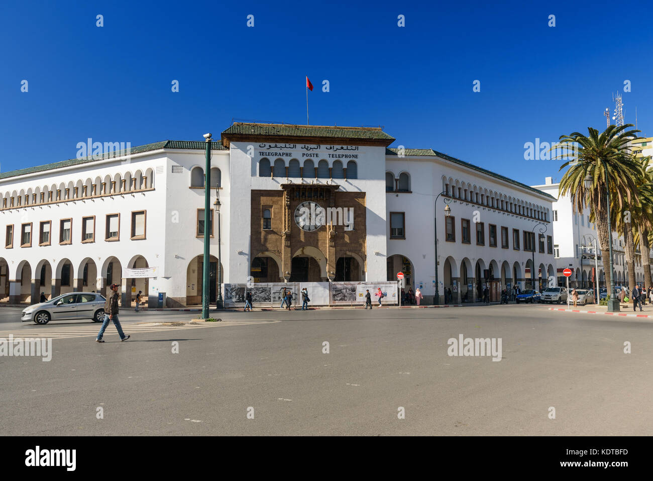 Telephone building telegraph building hi-res stock photography and ...