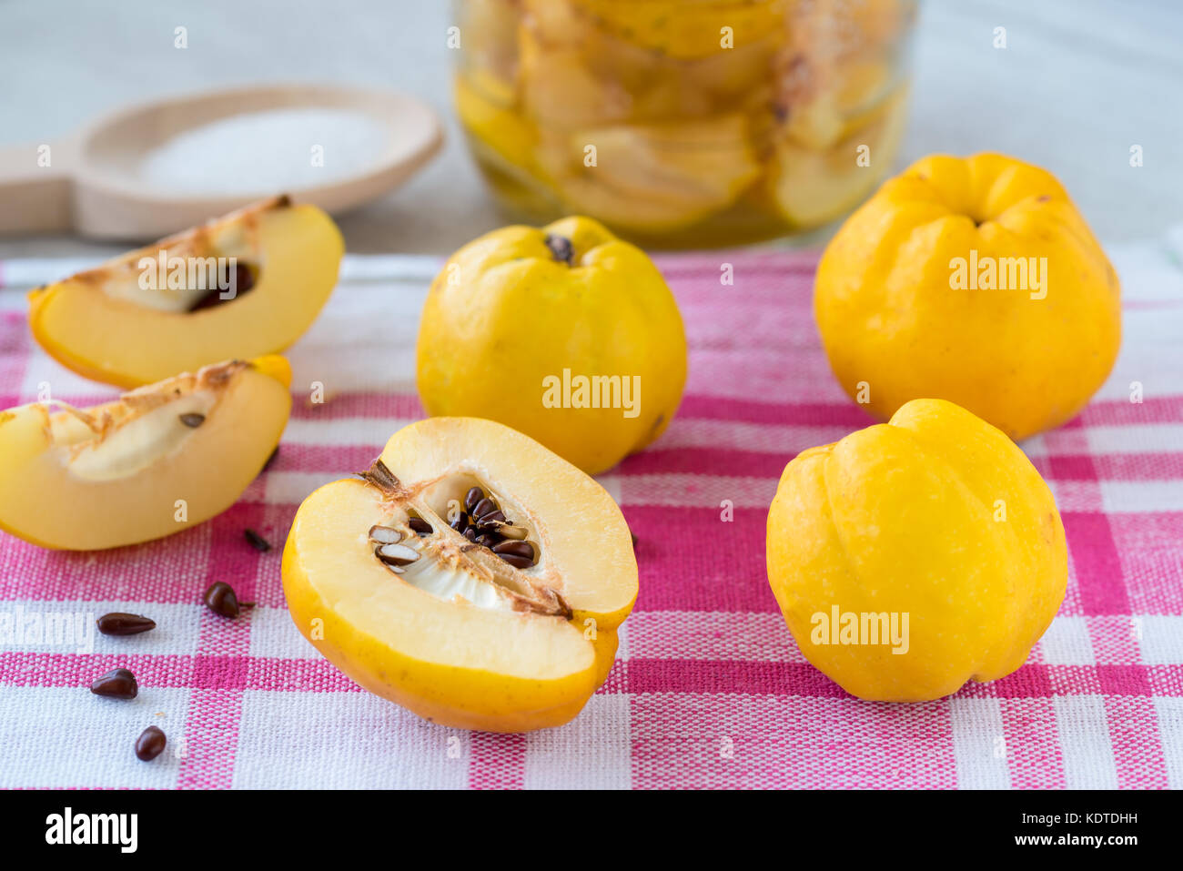 Fresh quince fruits and syrup homemade Stock Photo - Alamy