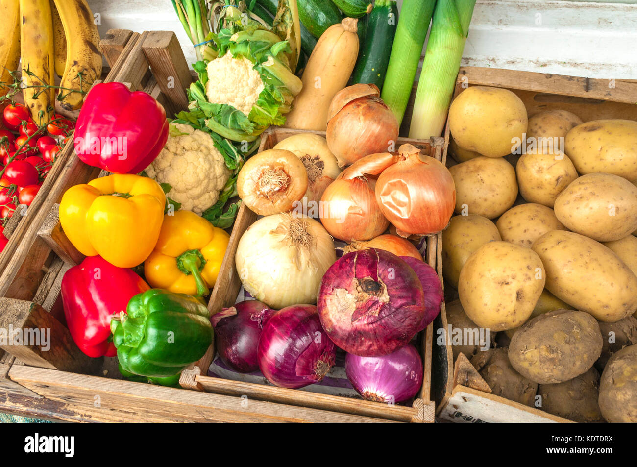 Organic Fruit and vegetables Stock Photo - Alamy