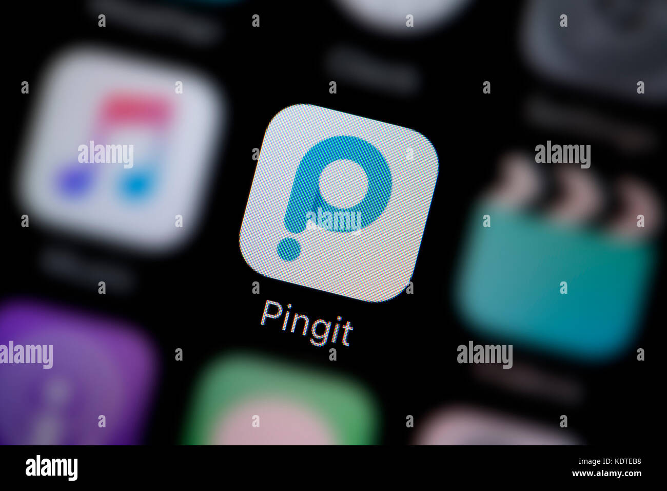 Pingit logo hi-res stock photography and images - Alamy