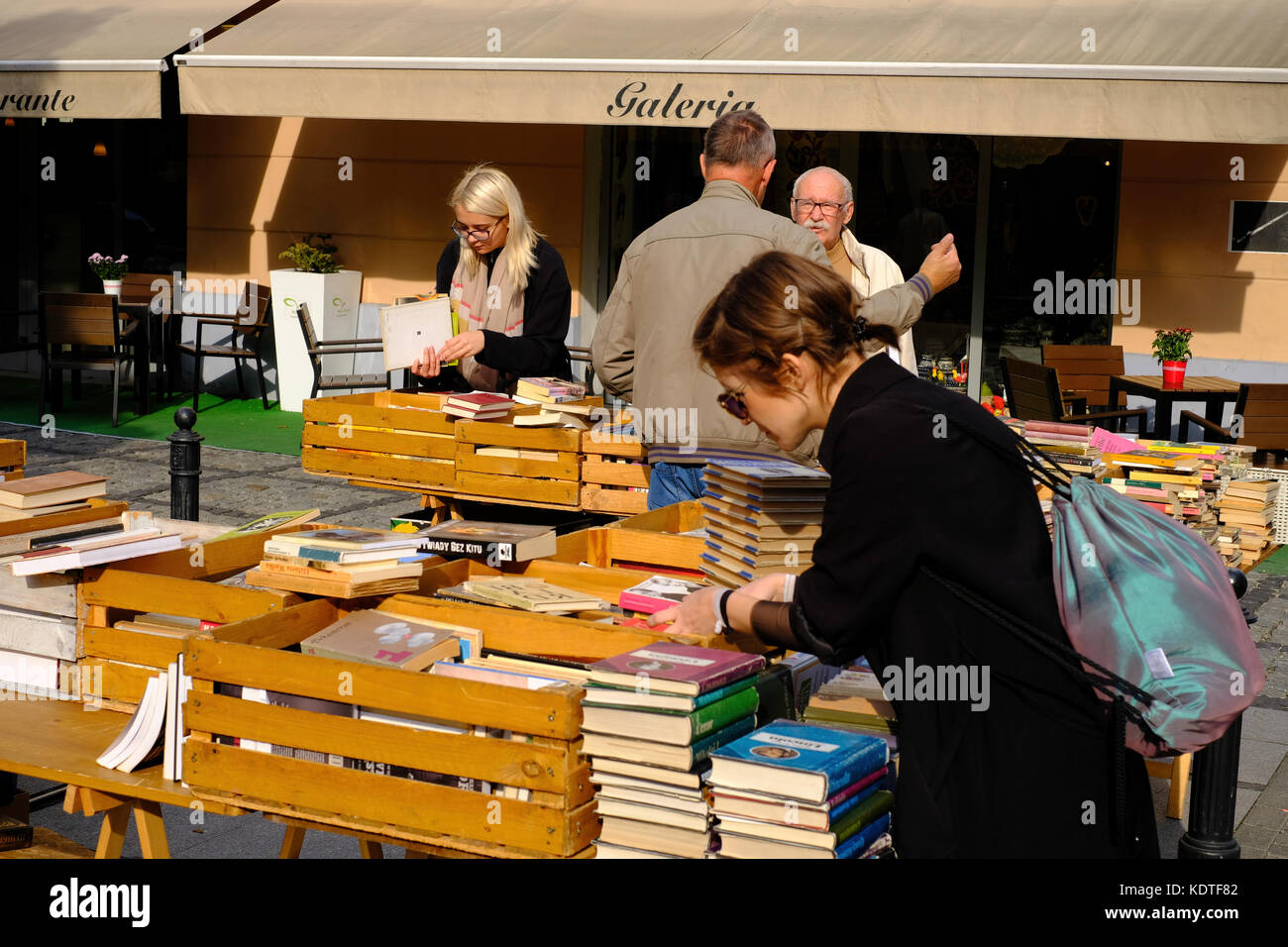 Second-hand book stall, Chmielna Street Stock Photo - Alamy