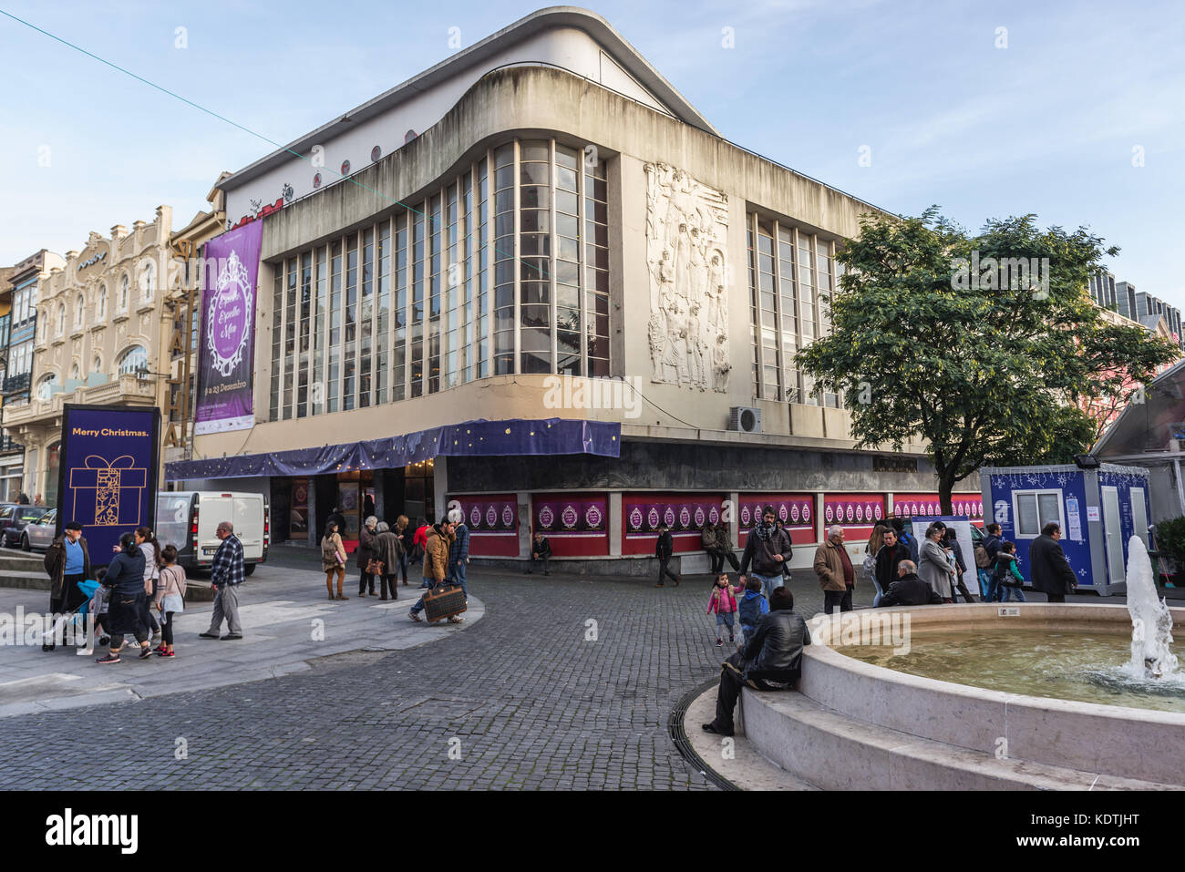 Batalha square hi-res stock photography and images - Alamy