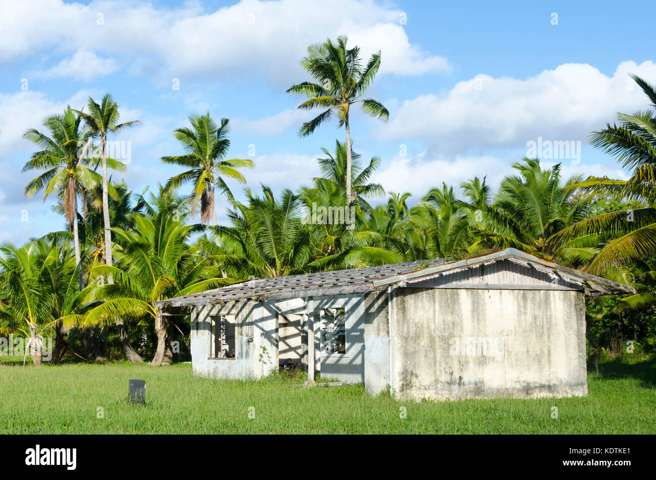 Village niue hi-res stock photography and images - Alamy