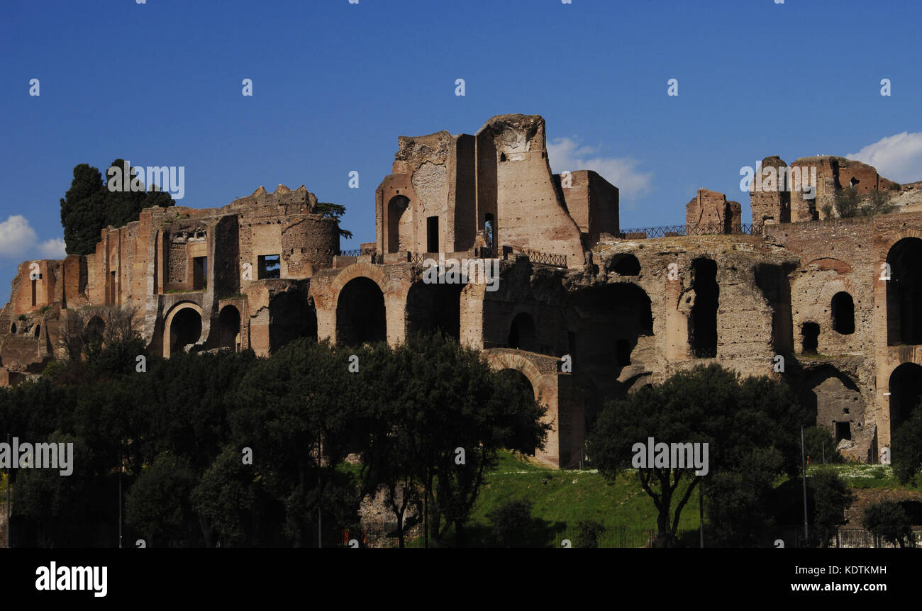 Italy. Rome. Palaces of the Emperors on the Palatine Hill. Ruins Stock ...