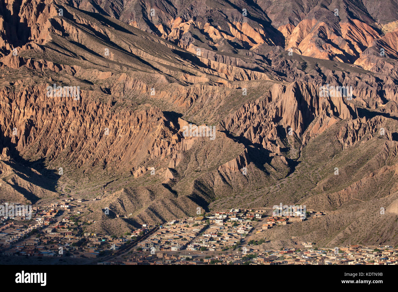 Colours in the mountains of the Quebrada de Humahuaca nr Tilcara, Jujuy ...