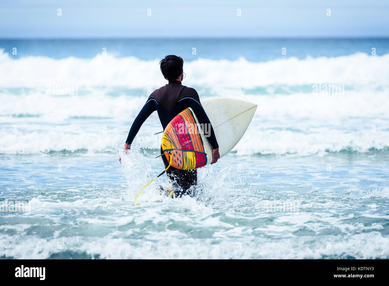 Man running in suit silhouette hi-res stock photography and images - Alamy