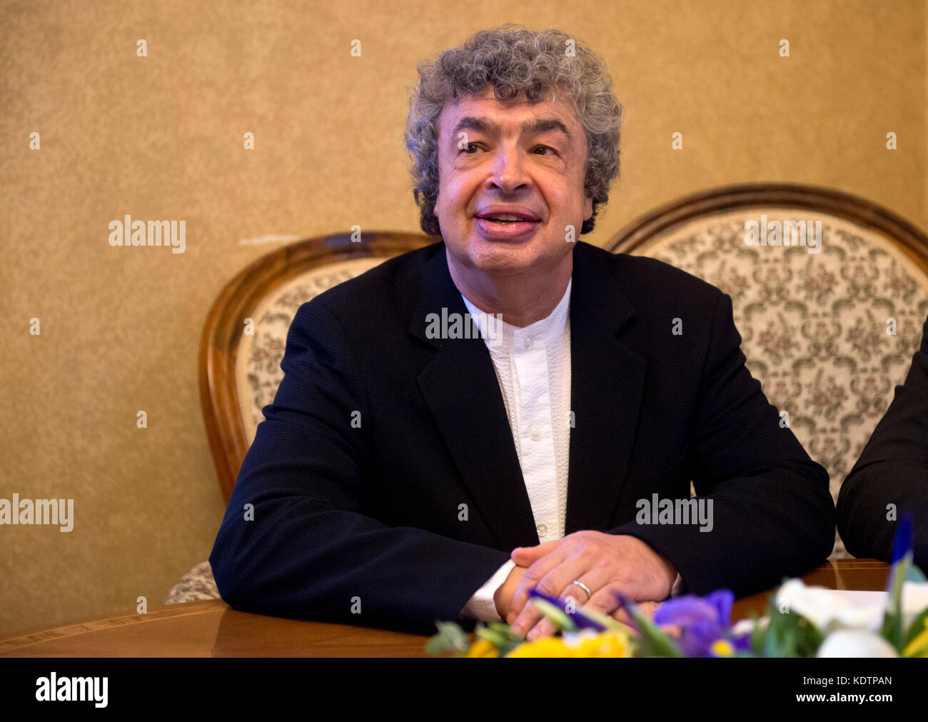 Semyon bychkov czech hi-res stock photography and images - Alamy
