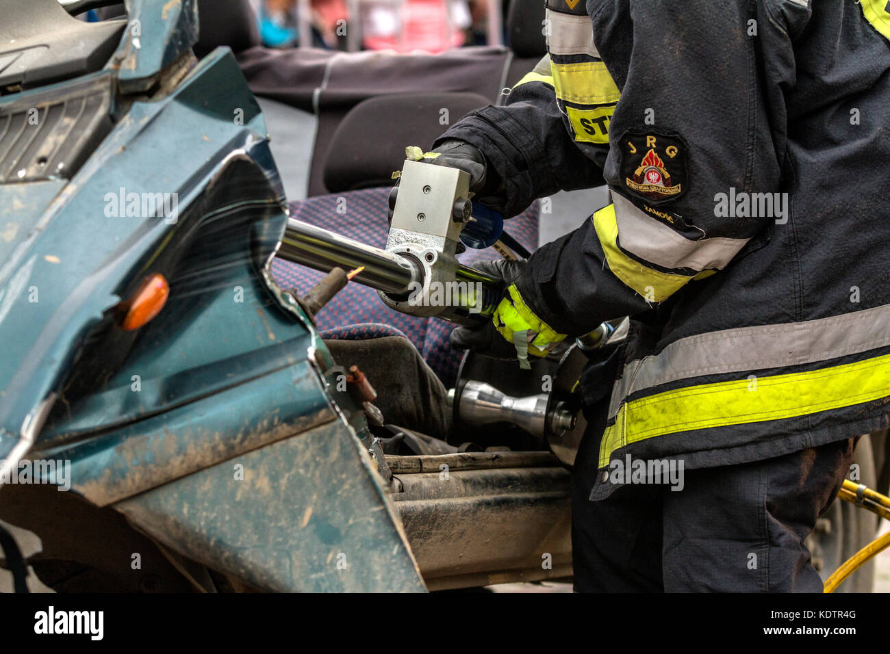 Vehicle extrication hi-res stock photography and images - Alamy
