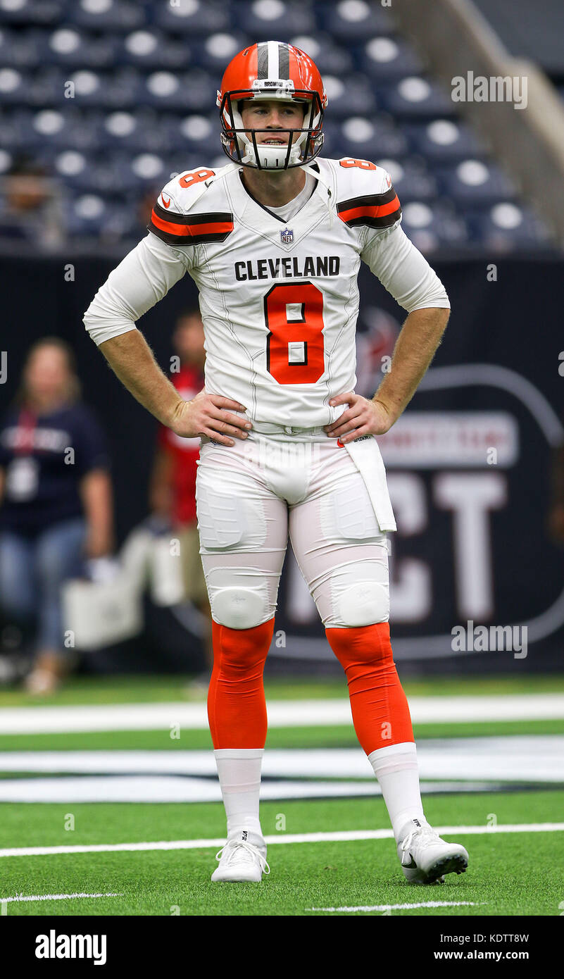 Cleveland browns quarterback hi-res stock photography and images - Alamy