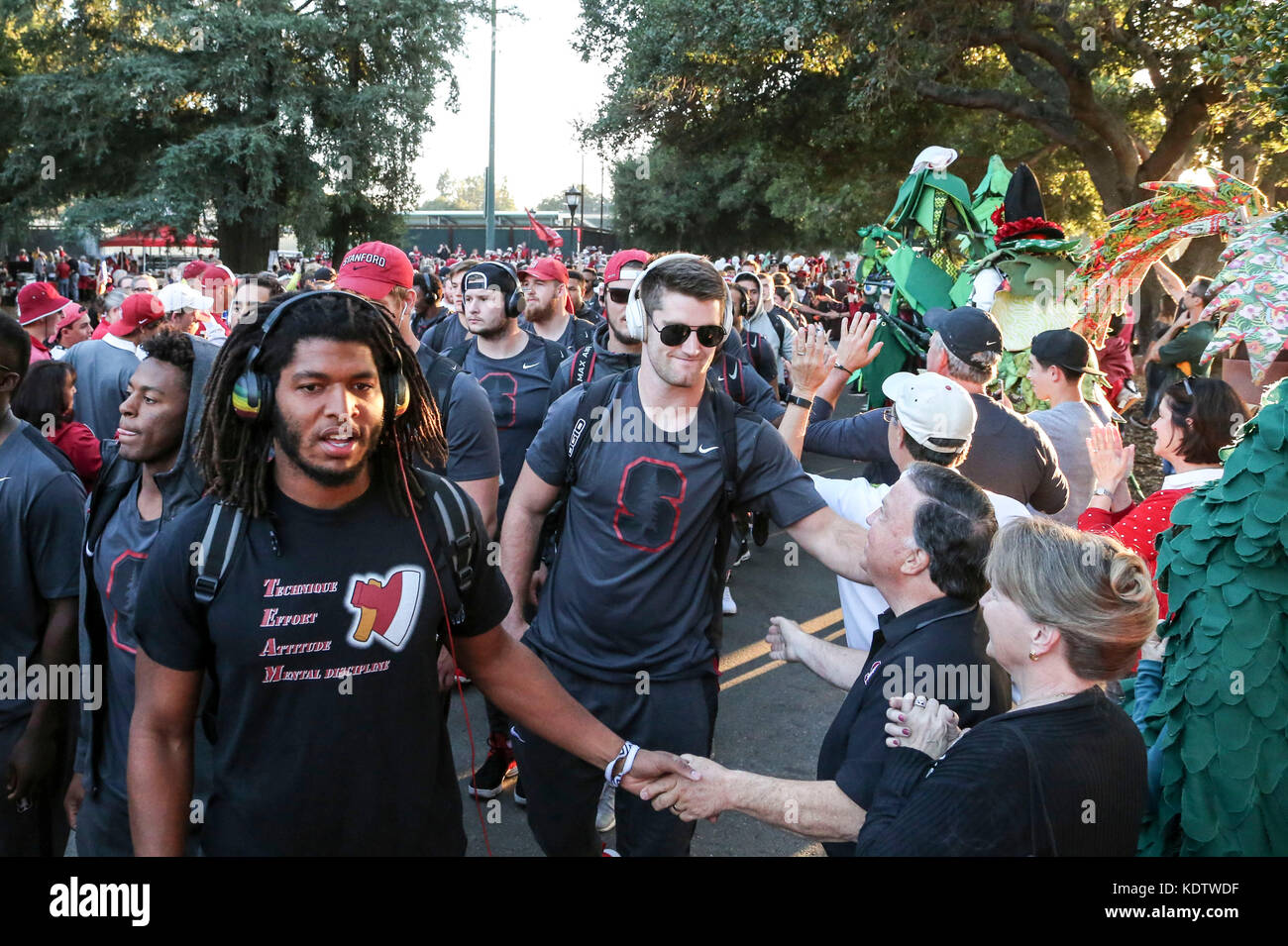 Stanford, United States. 14th Oct, 2017. Stanford team takes The Walk ...