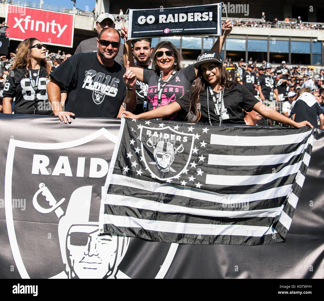 Raider's fans hi-res stock photography and images - Alamy