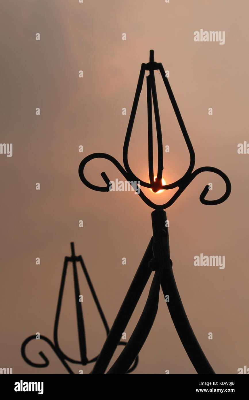 Bristol, England - 16th October 2017: Red sun. An unusual reddish sky ...