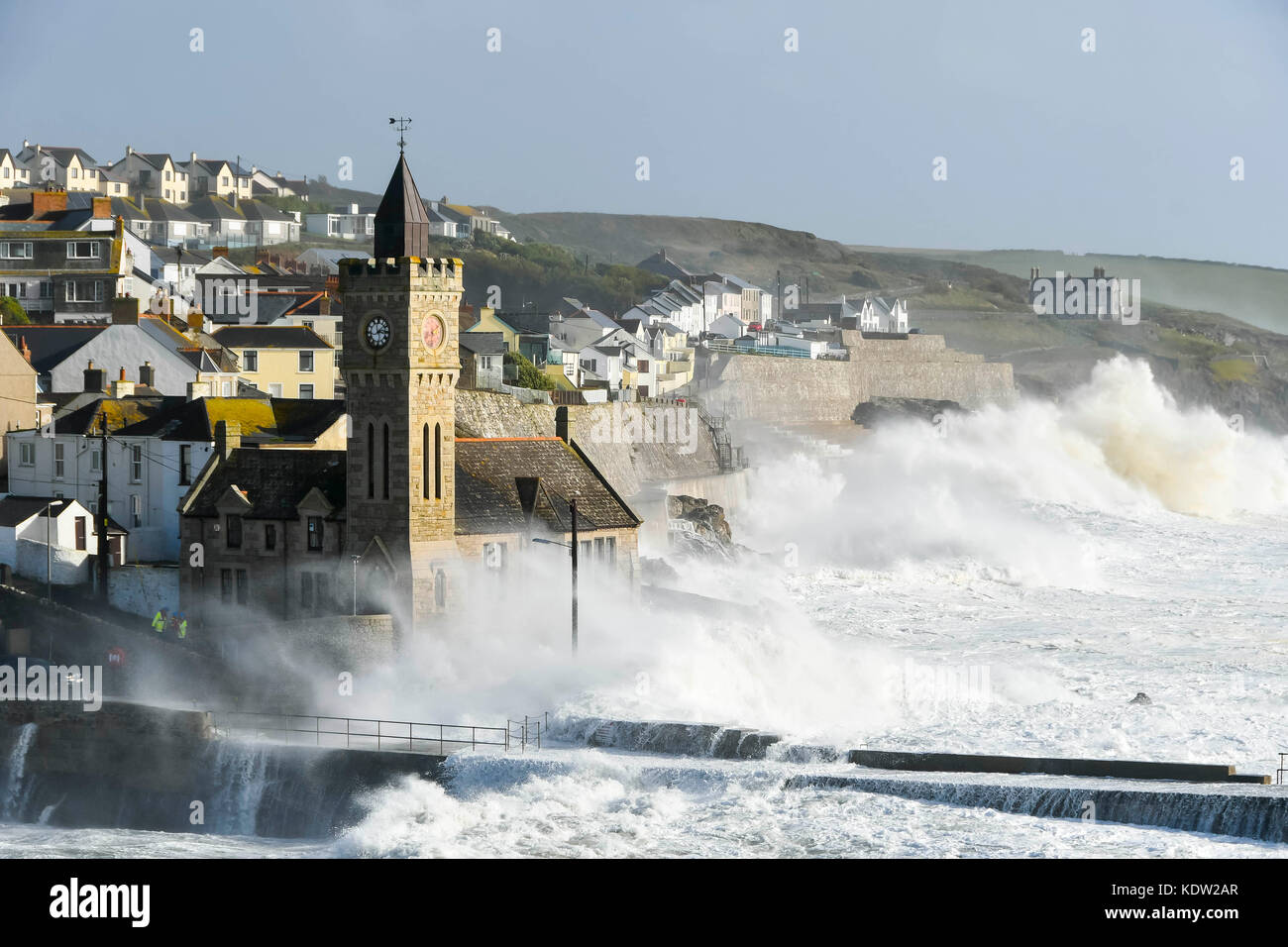 Porthleven, Cornwall, UK. 16th October 2017. UK Weather. Huge waves ...
