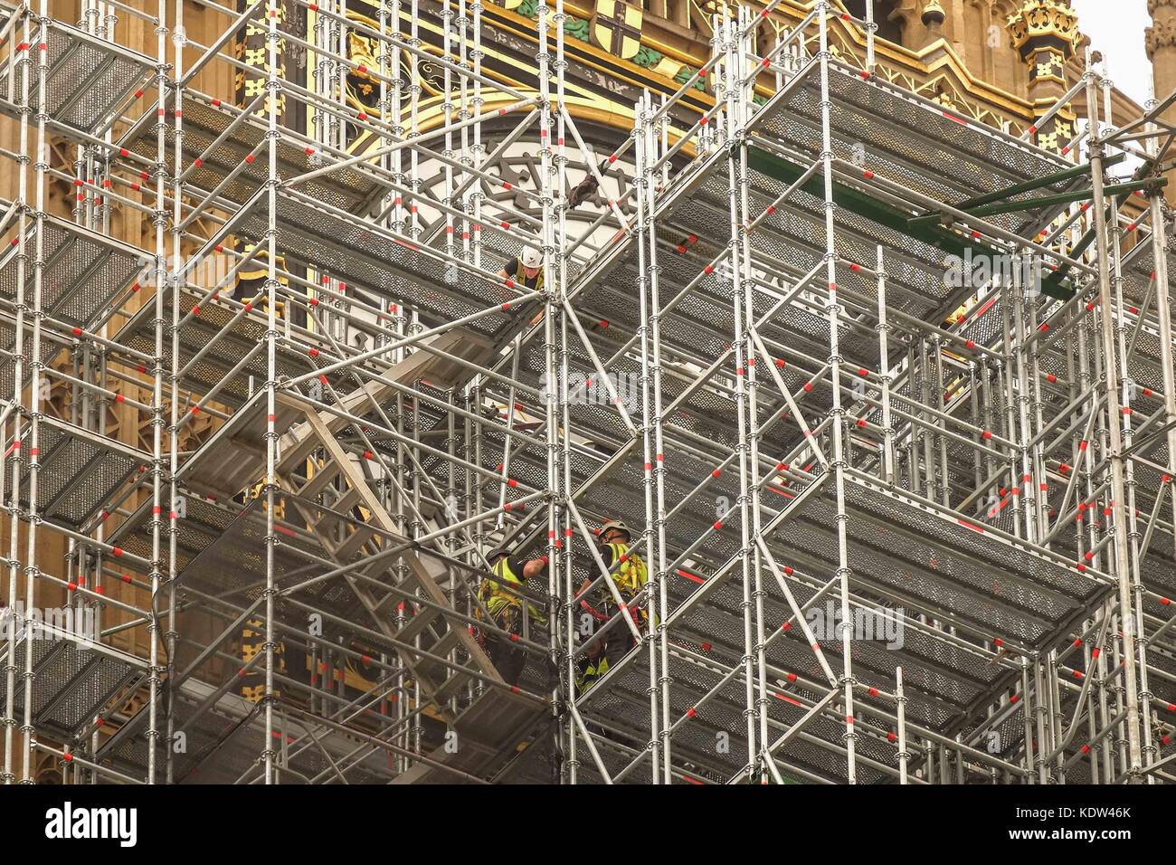 Big ben repairs hi-res stock photography and images - Alamy