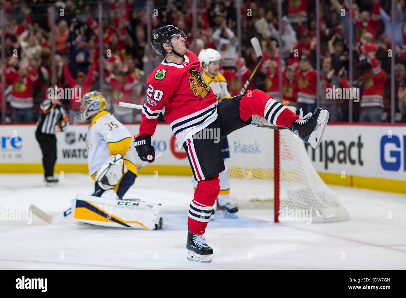 Chicago, Illinois, USA. 14th Oct, 2017. - Blackhawk #20 Brandon Saad ...