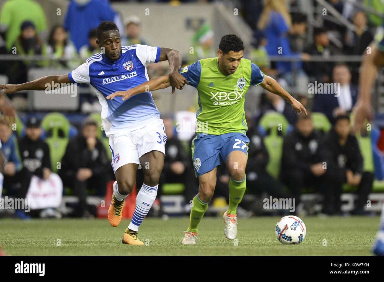 Seattle, Washington, USA. 15th Oct, 2017. Seattle's LAMAR NEAGLE (27 ...
