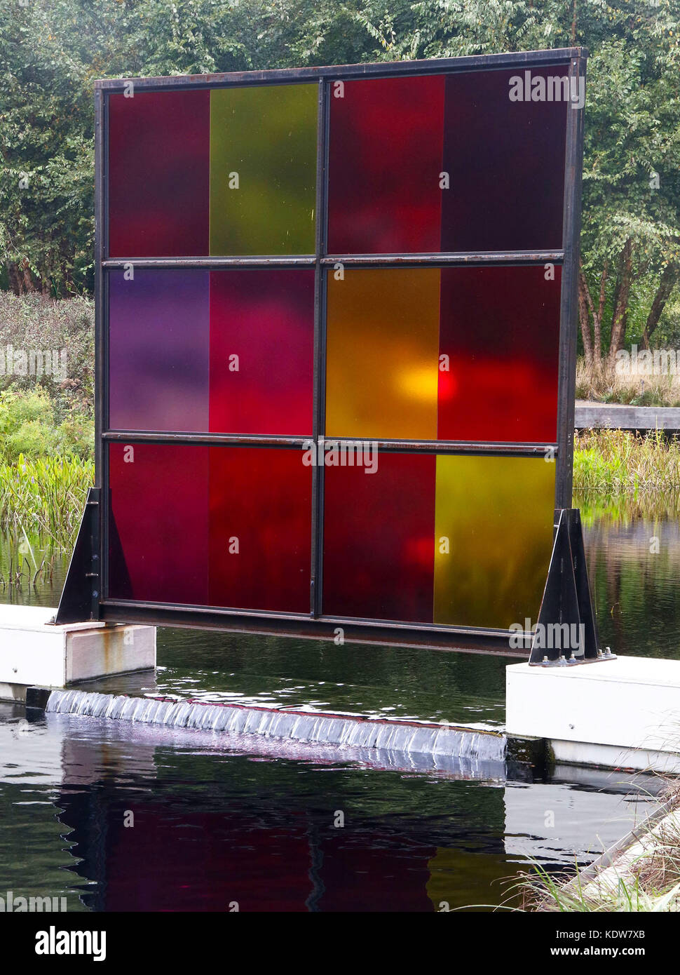 Bronx, New York, USA. 16th Oct, 2017. 'Koda Study #2' (Polycarbonate ...