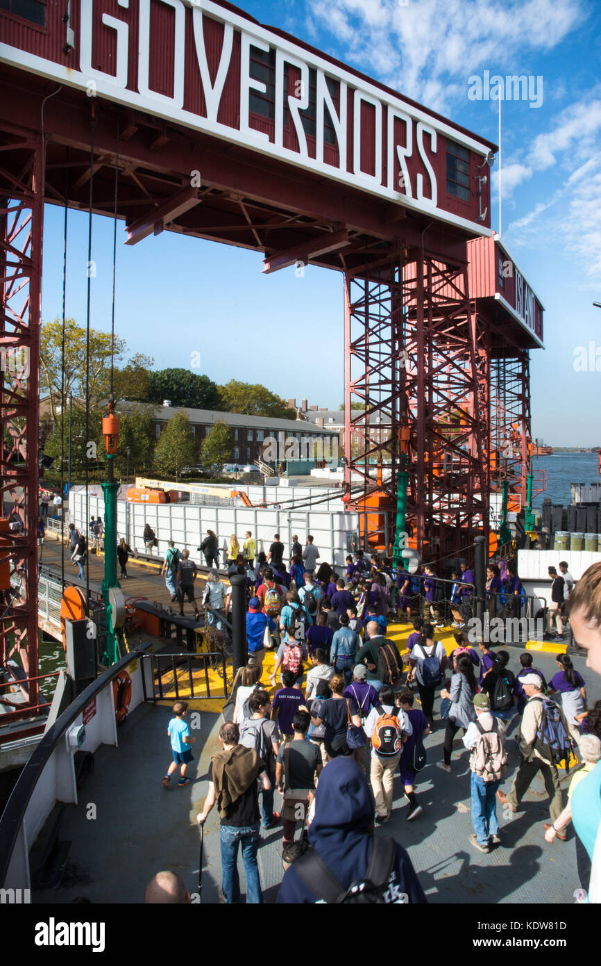 Governors island ferry hi-res stock photography and images - Alamy