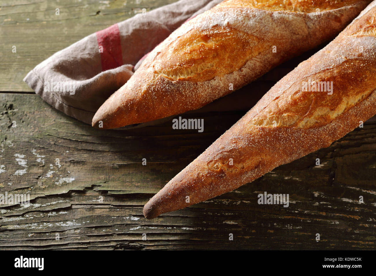 Long breads hi-res stock photography and images - Alamy