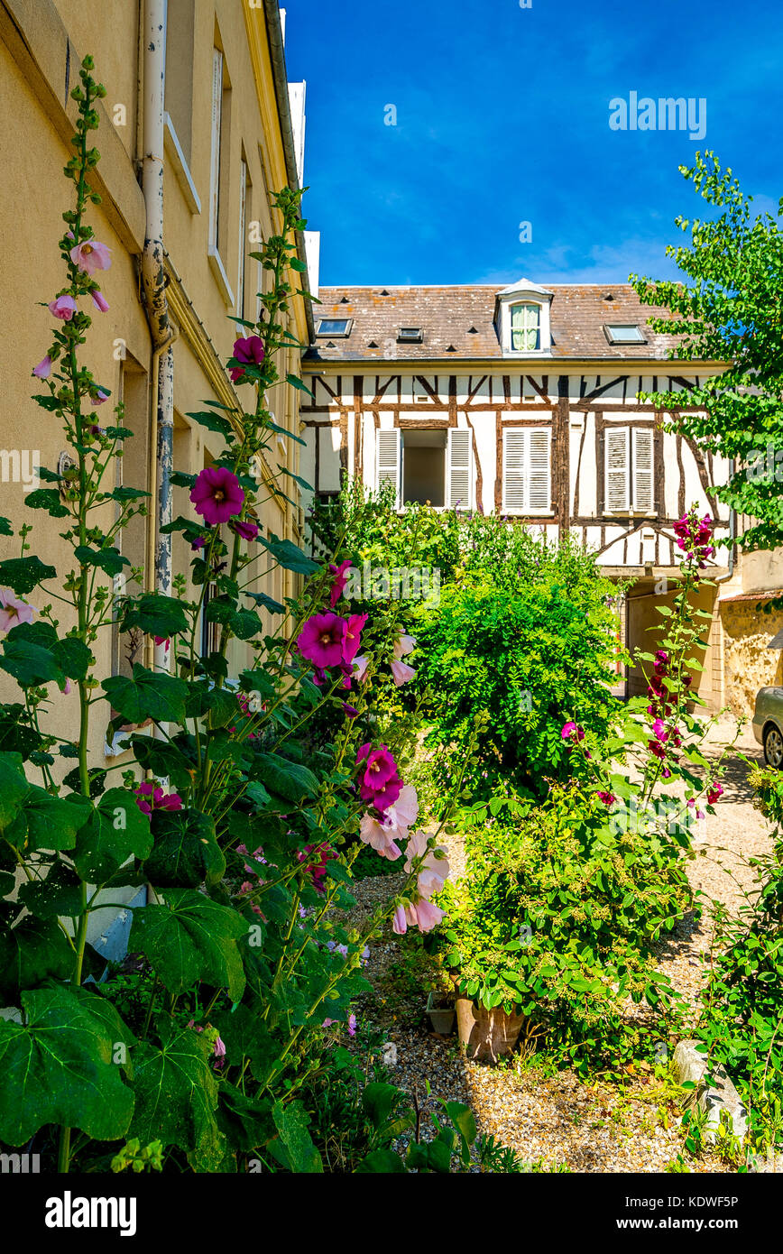 Vernon paris hi-res stock photography and images - Alamy