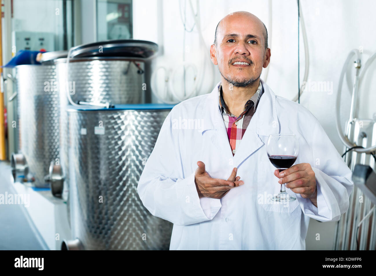 Fermentation vat lab hi-res stock photography and images - Alamy