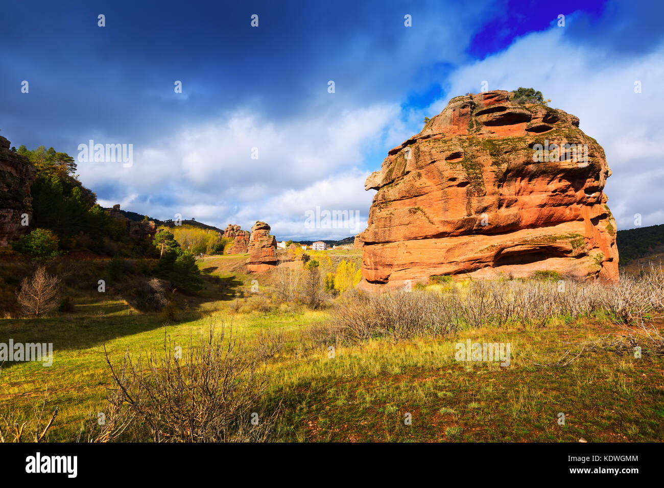 Red rocks near Chequilla and Checa in autumn. Guadalajara, Spain Stock ...