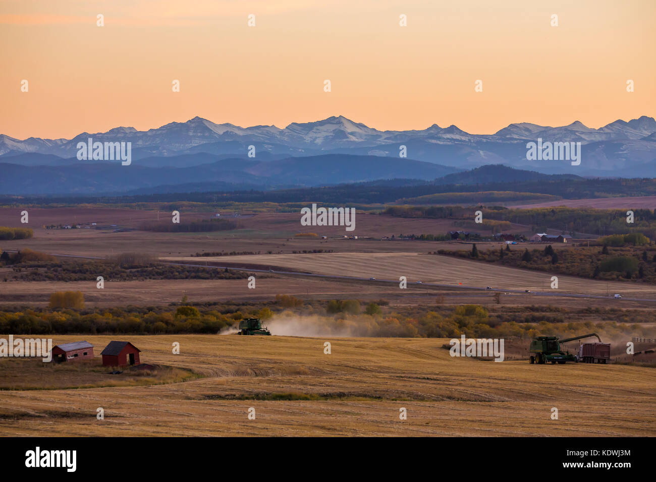 Canada rockies farming hi-res stock photography and images - Alamy