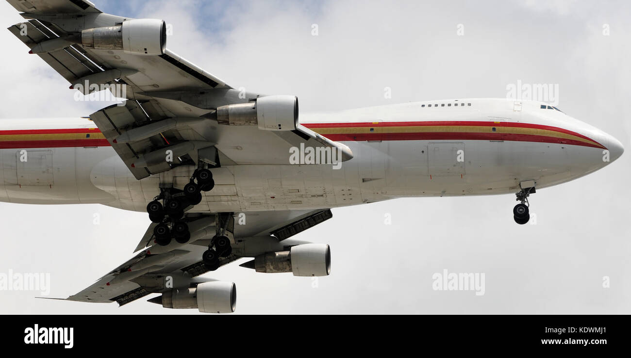 Heavy cargo carrying jet Boeing 747 Stock Photo - Alamy