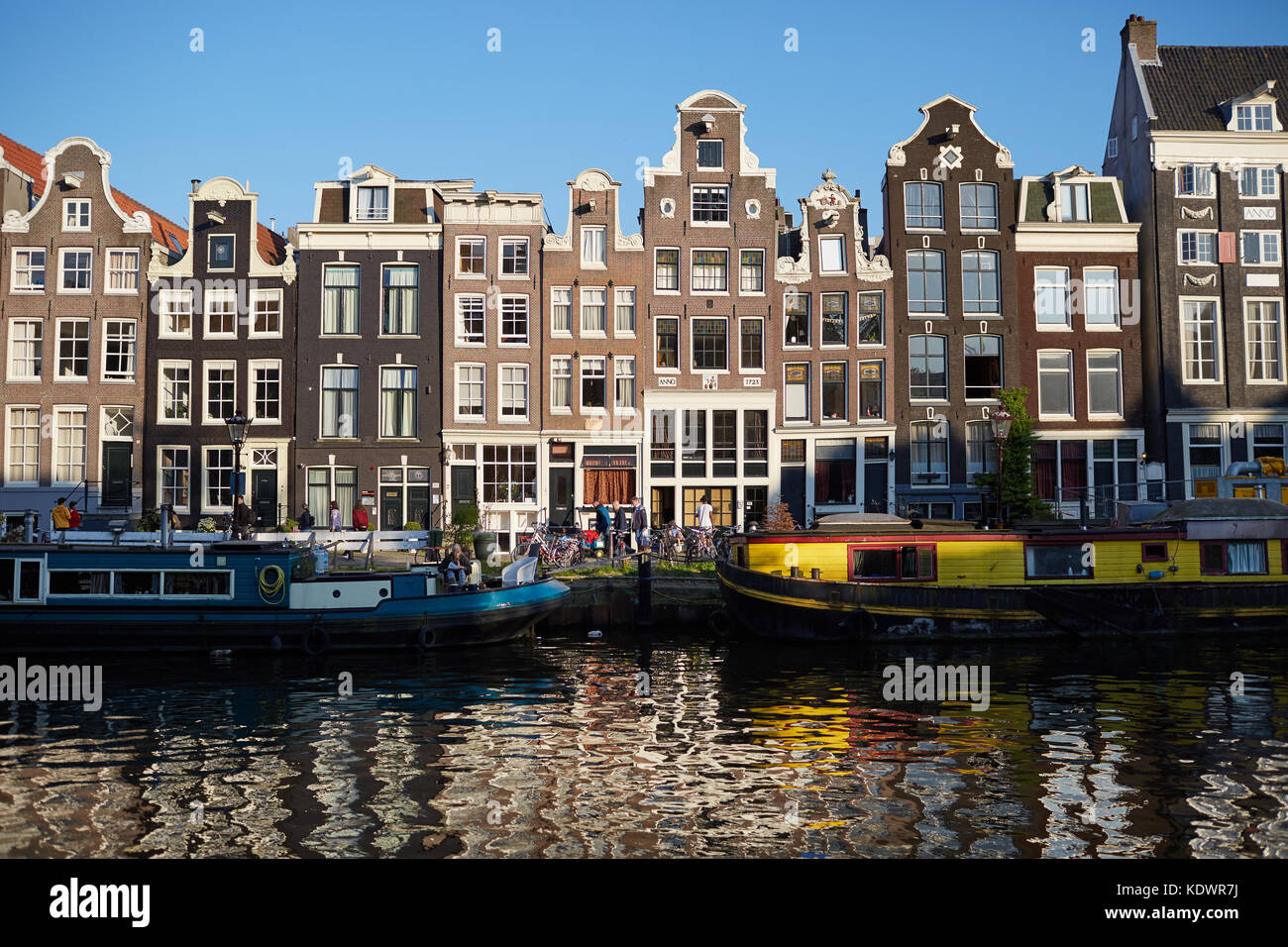 Dutch gabled houses hi-res stock photography and images - Alamy