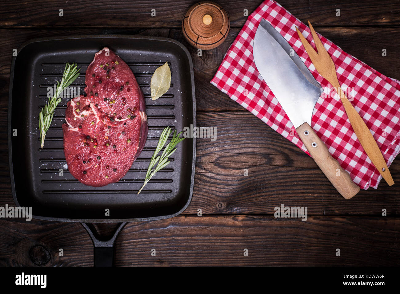 Middle steak hi-res stock photography and images - Alamy