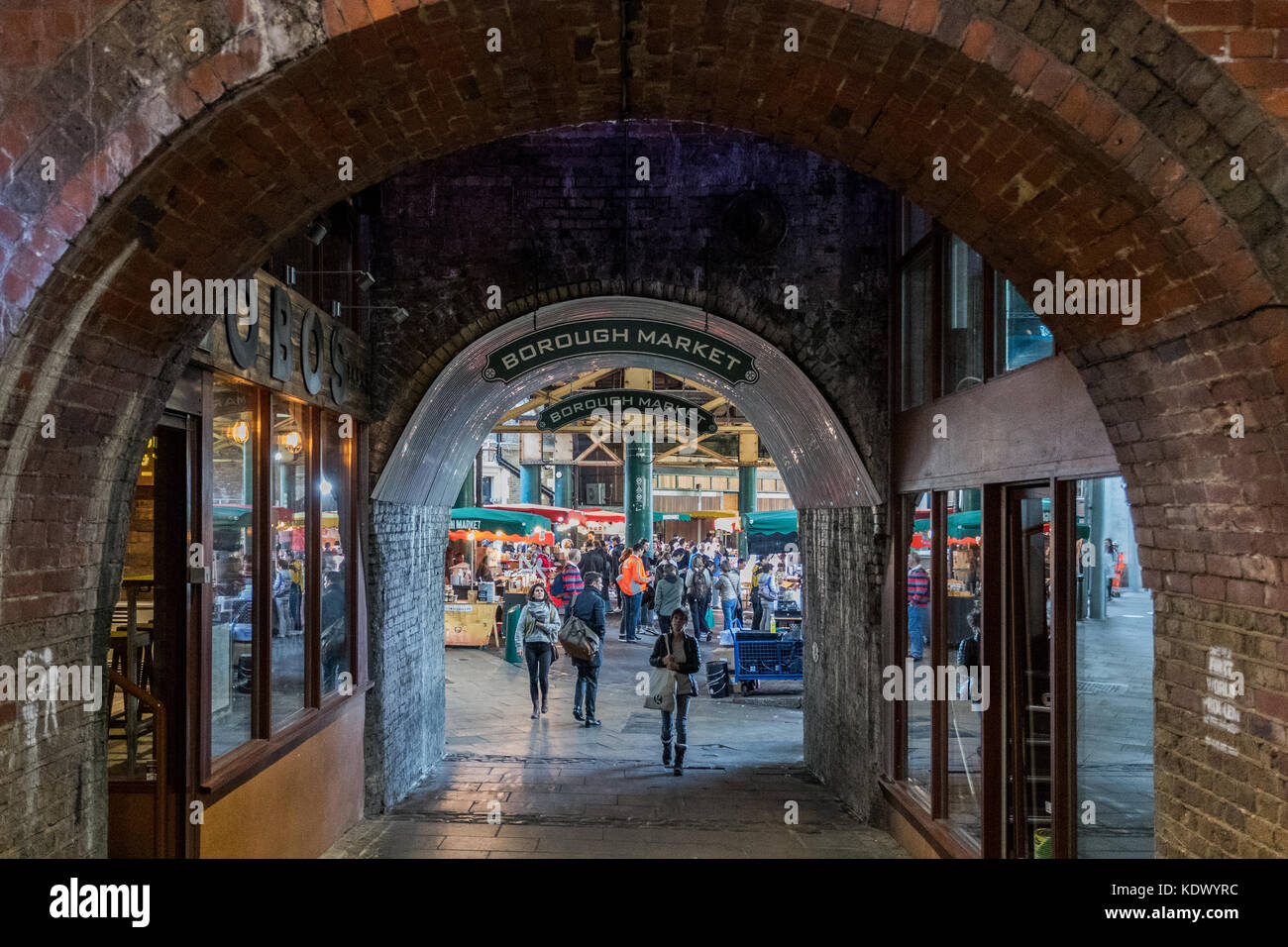 Archway tower, london hi-res stock photography and images - Alamy