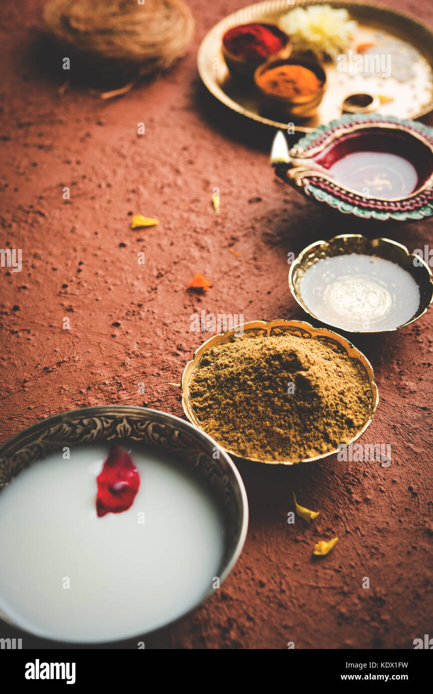 Abhyanga Snan on first day of Diwali - special herbal bath with ubtan ...