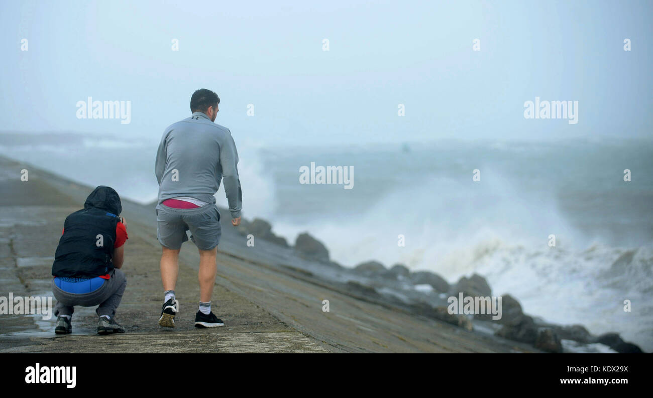Storm ophelia hi-res stock photography and images - Alamy