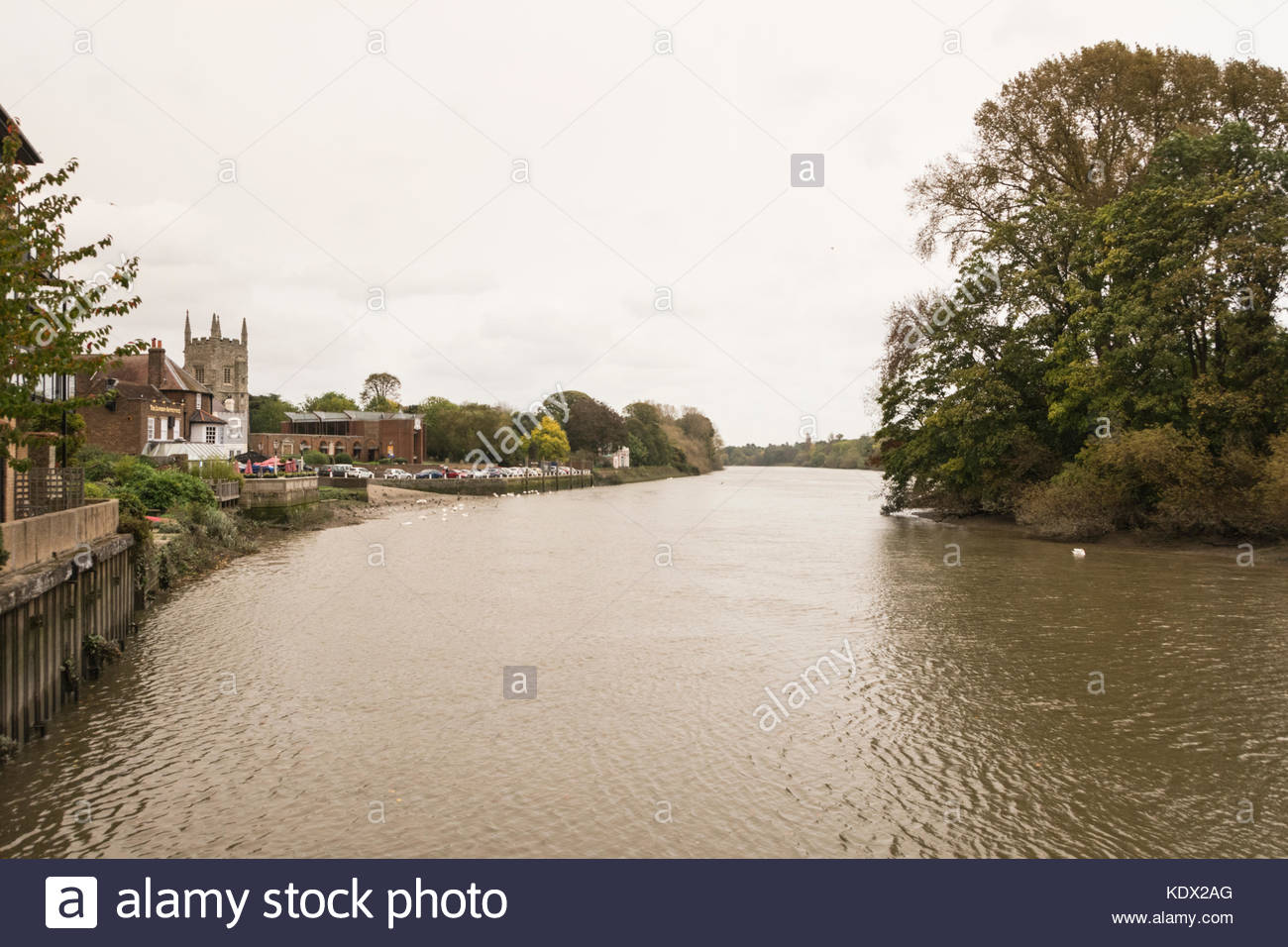 River Thames Isleworth Stock Photos & River Thames Isleworth Stock ...