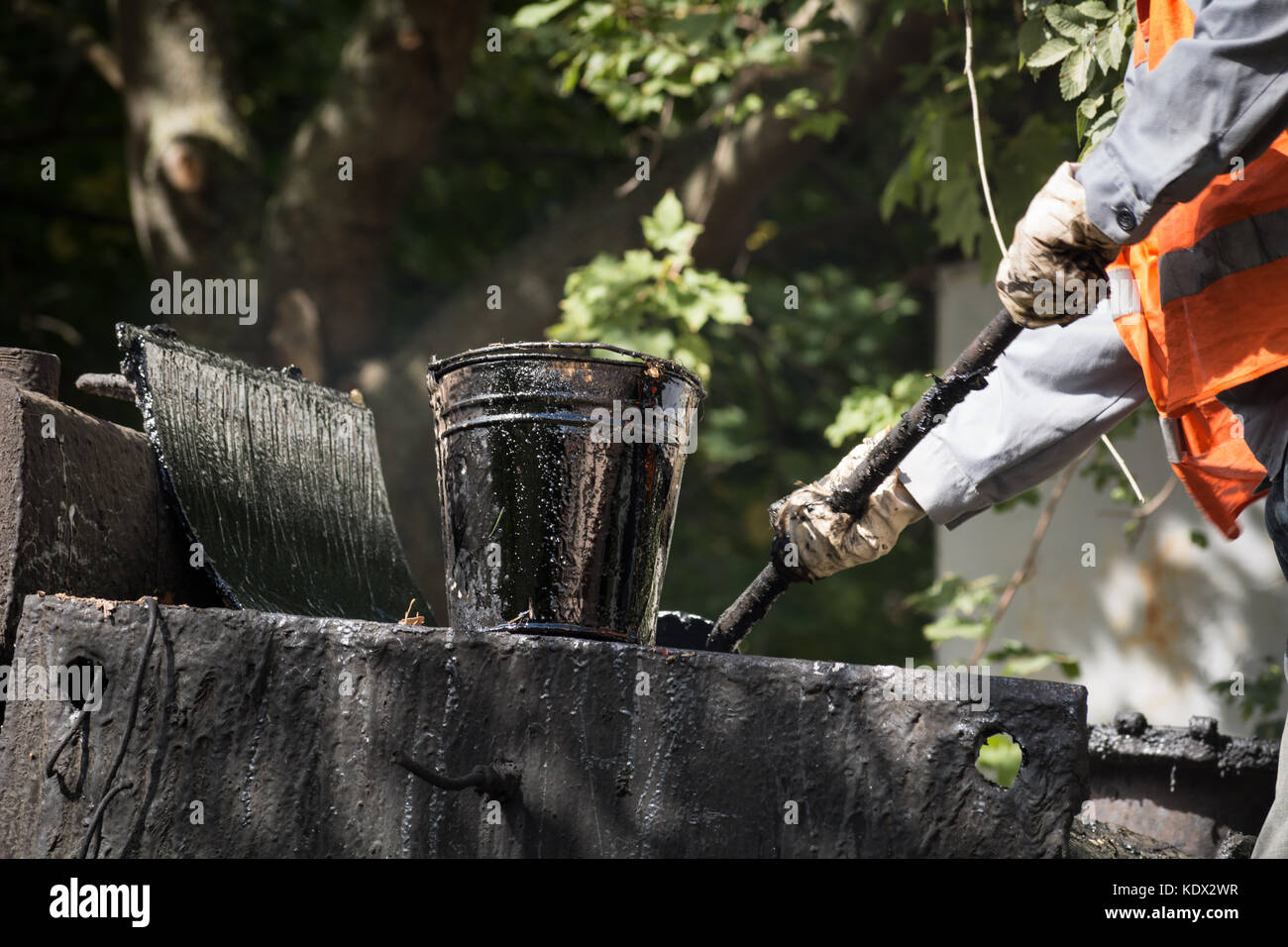 Bitumen road construction hi-res stock photography and images - Alamy