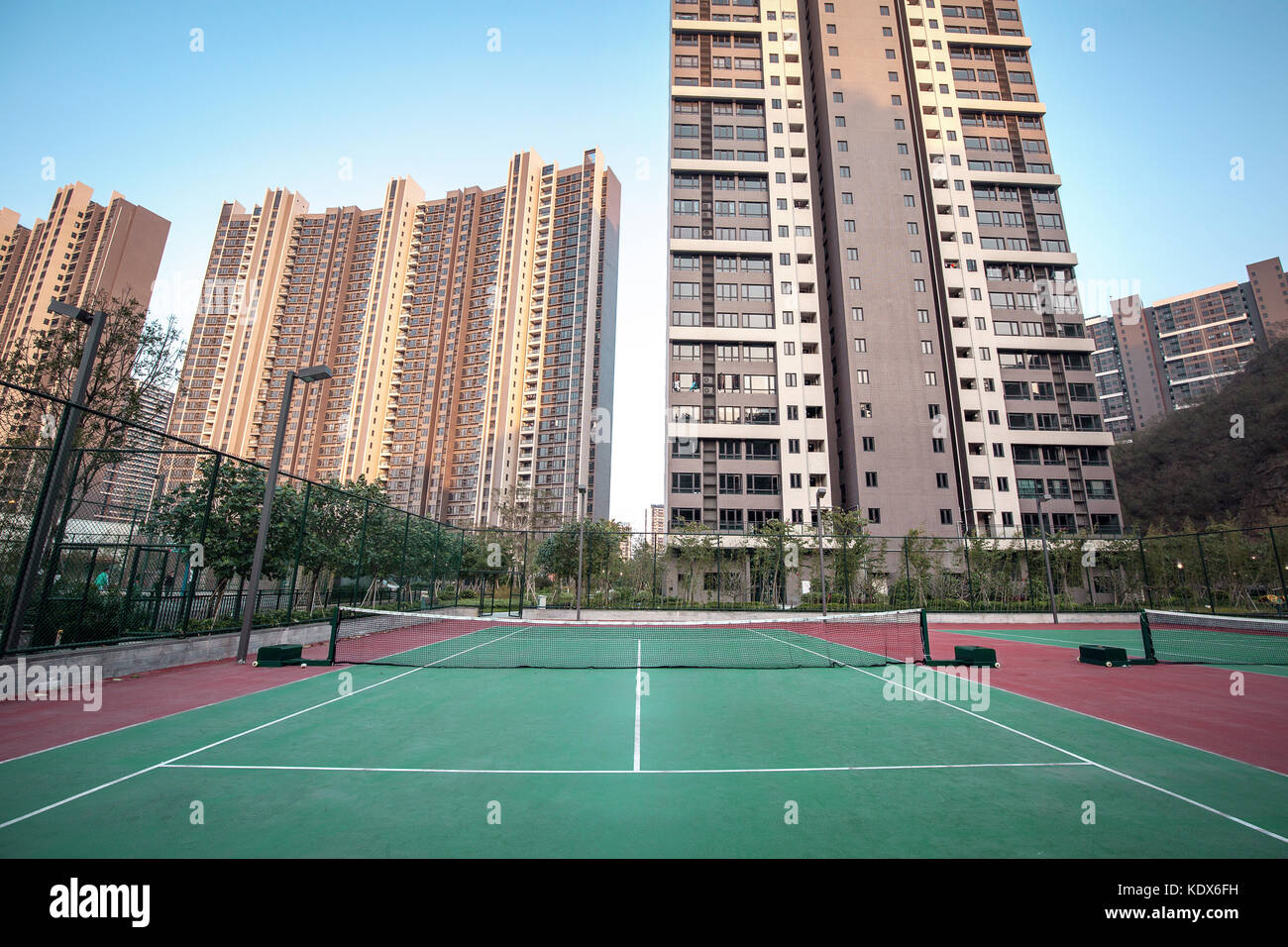 Community tennis court hi-res stock photography and images - Alamy