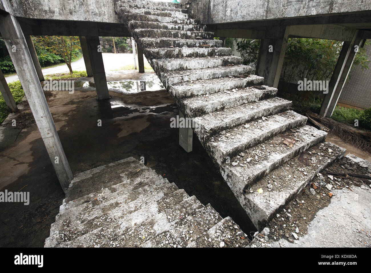 Broken ladder step hi-res stock photography and images - Alamy