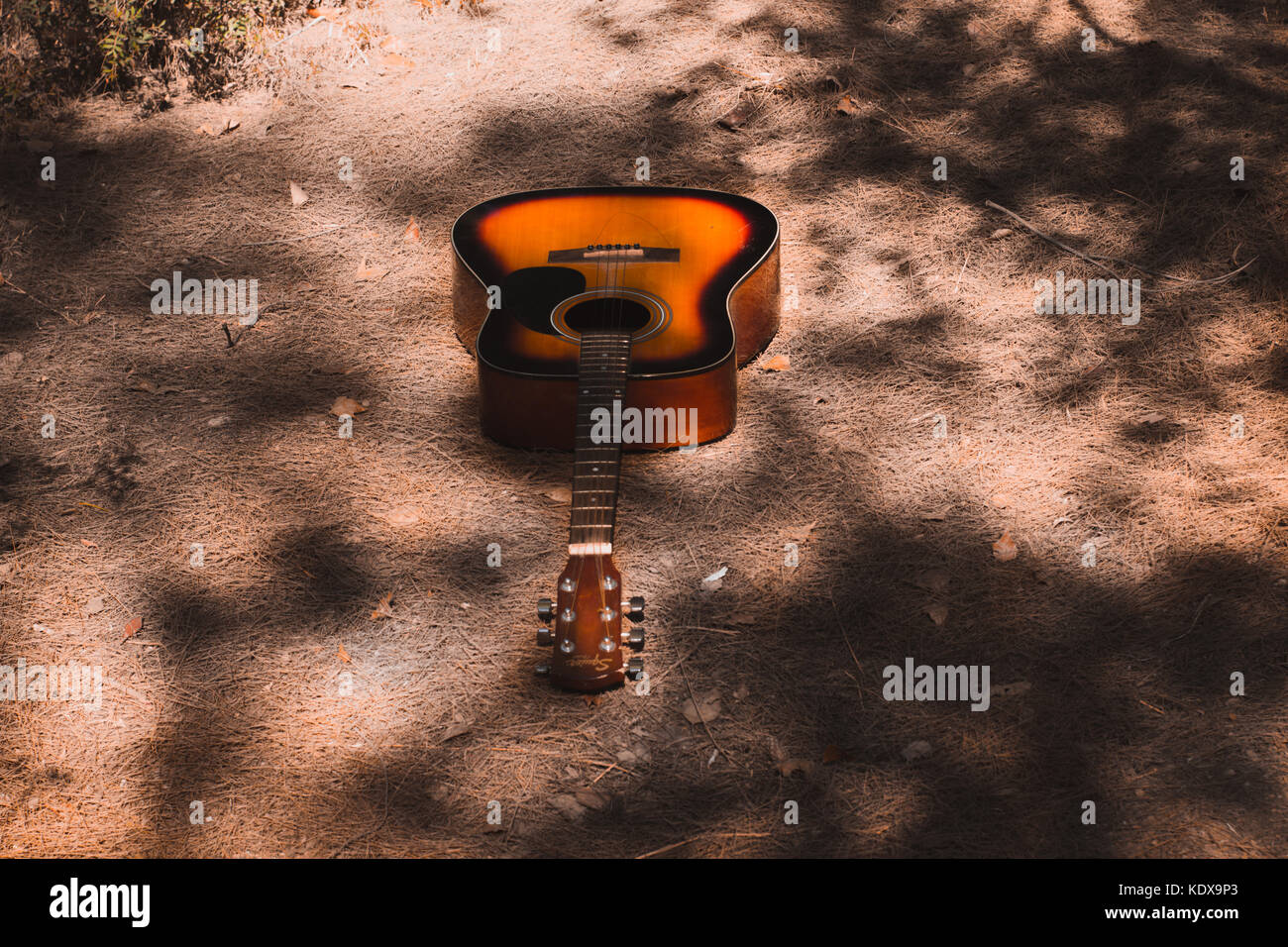 Guitar on the ground hi-res stock photography and images - Alamy