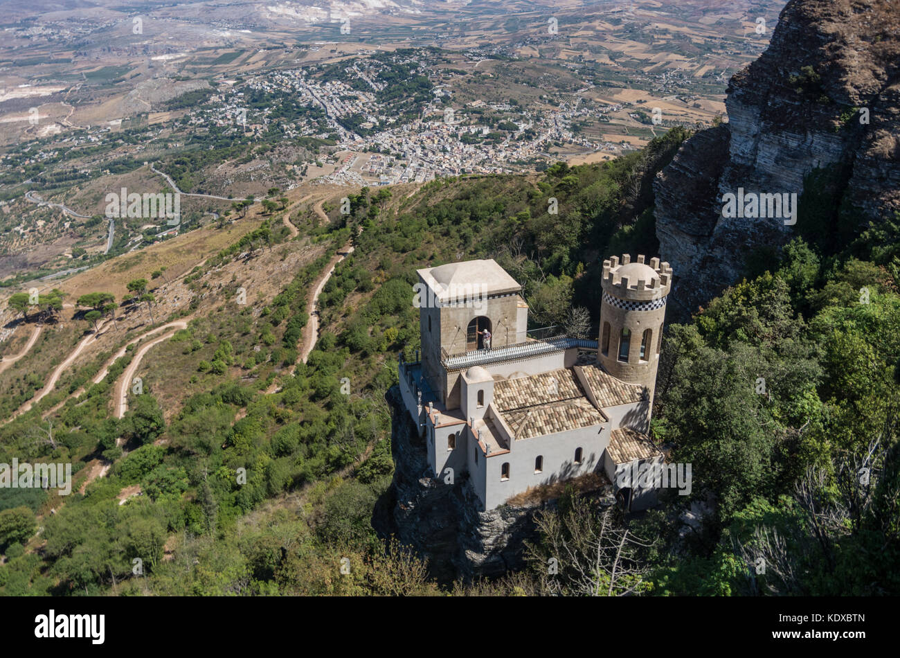 The Torretta Pepoli - Little castle in old historic Sicilian town ...