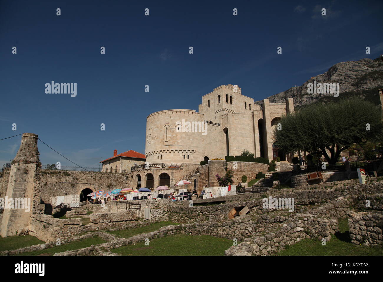 Kruje castle hi-res stock photography and images - Alamy